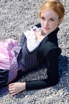 7 Tipps für das perfekte Dirndl-Dekolleté - Trachtenbibel